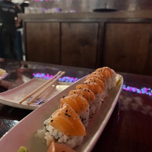 SUNNY’S SUSHI - 100 Photos & 28 Reviews - 4024 N Mesa St, El Paso ...