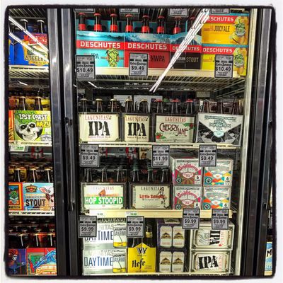 HOLIDAY MARKET - Updated December 2025 - 16 Photos & 40 Reviews - 3055 ...