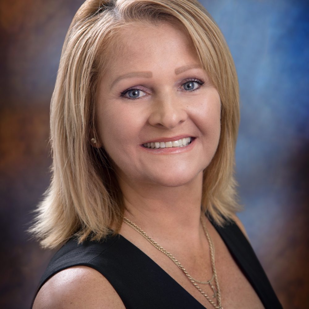 Ashley Wind's Instagram, Twitter & Facebook on IDCrawl