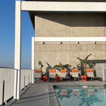 EDISON LONG BEACH - Updated October 2025 - 55 Reviews & 101 Photos ...