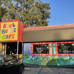 KOOL BEANZ CAFE - Updated October 2025 - 718 Photos & 817 Reviews - 921 Thomasville Rd ...