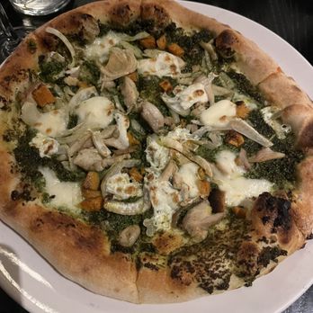 NAPOLESE PIZZERIA - Updated January 2026 - 255 Photos & 285 Reviews ...