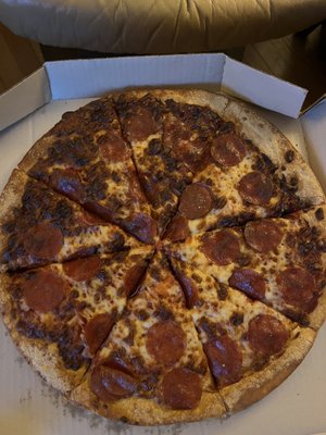 PIZZA HUT - Updated July 2025 - 18 Photos & 108 Reviews - 3009 N Clark ...