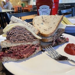 NEW YORK DELI NEWS - Updated June 2024 - 272 Photos & 515 Reviews ...