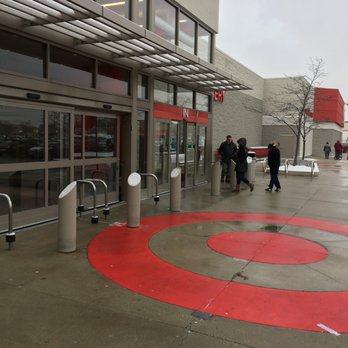 TARGET - Updated June 2025 - 40 Photos & 77 Reviews - 800 Broadview ...