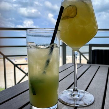 1912 OCEAN BAR AND ROOFTOP - 143 Photos & 44 Reviews - 619 Ponte Vedra ...