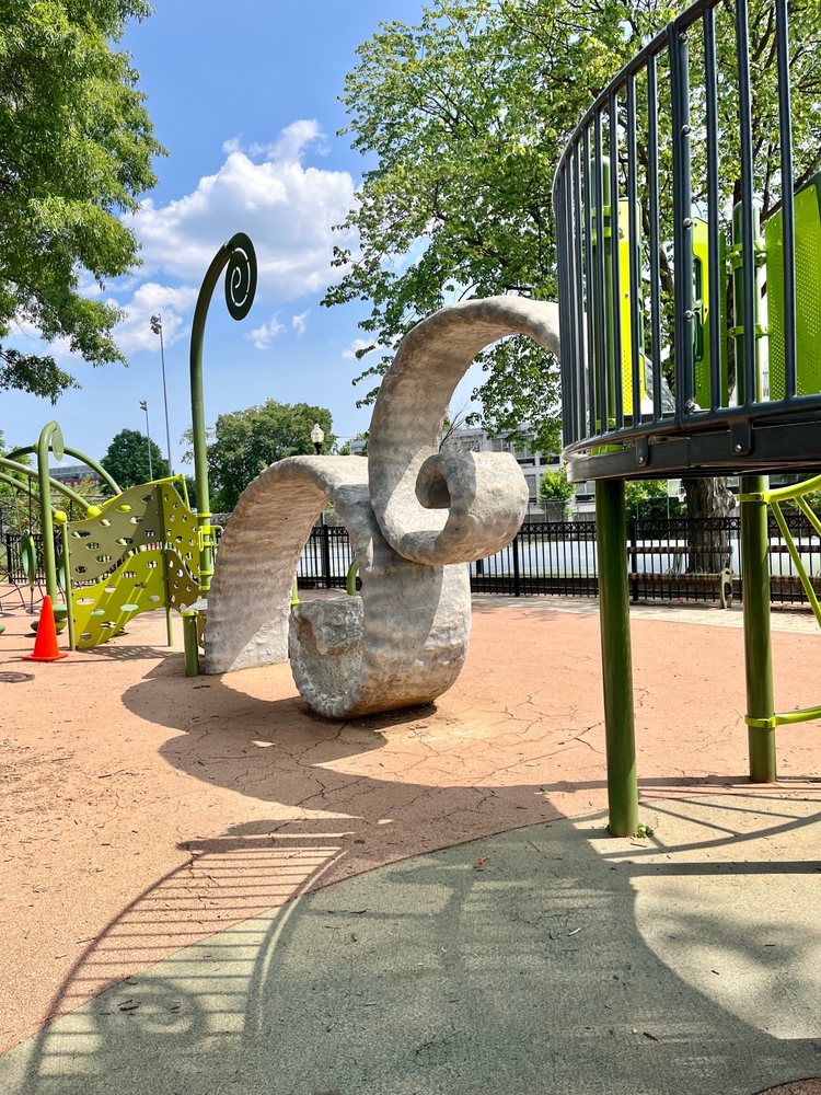 HARRY THOMAS RECREATION CENTER - Updated November 2025 - 22 Photos & 18 ...