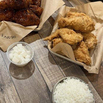 CHICKEN BEE KOREAN STYLE CHICKEN - Updated September 2025 - 273 Photos ...