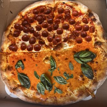 ZORCH PIZZA Richmond, VA - Updated November 2024 - 220 Photos & 126 ...