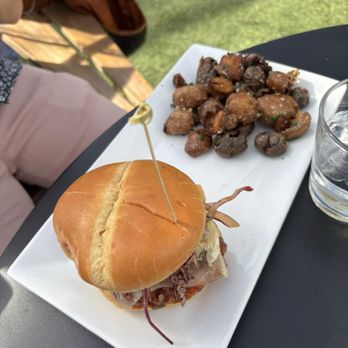 WONDERYARD GARDEN + TABLE - Updated June 2025 - 325 Photos & 147 ...