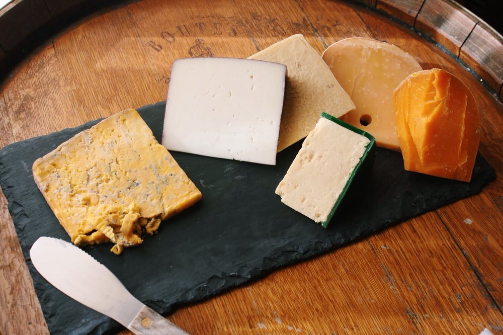 LAKE CHELAN CHEESE - Updated December 2025 - 22 Photos & 11 Reviews ...