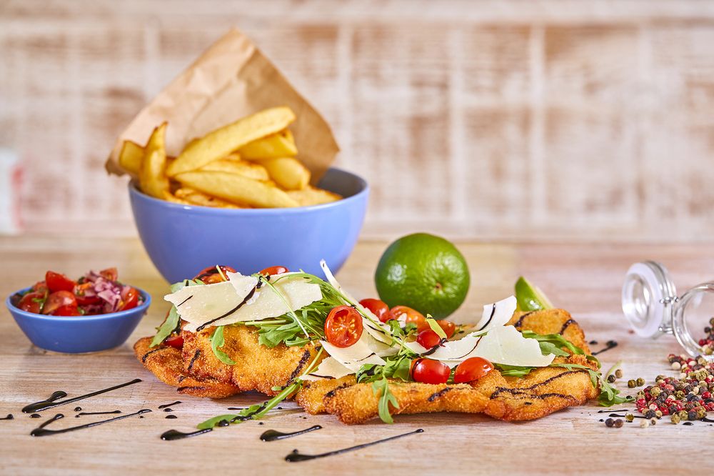 GINGER BEACH - 43 Photos & 10 Reviews - Carretera Arenal 18, Local 41 ...