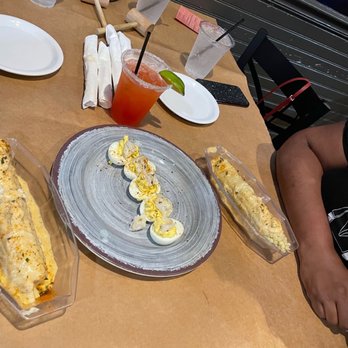 MR BILL’S TERRACE INN - 173 Photos & 157 Reviews - 200 Eastern Blvd ...