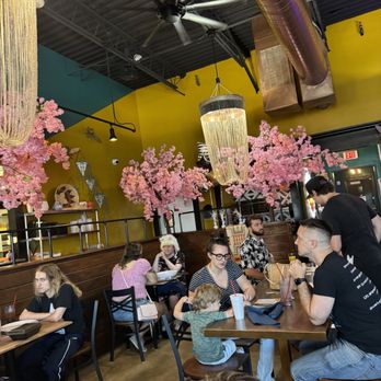 375 SOCIAL KITCHEN - Updated December 2024 - 488 Photos & 255 Reviews ...