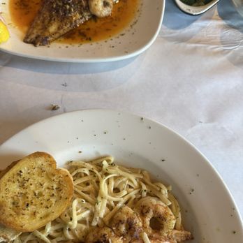 HALF SHELL OYSTER HOUSE - Updated May 2025 - 641 Photos & 378 Reviews ...