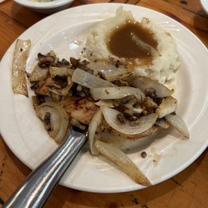 PARROT ISLAND GRILL - Updated October 2025 - 57 Photos & 107 Reviews ...