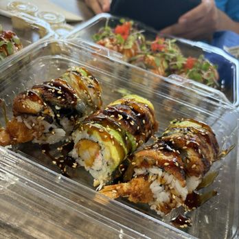 FISH & THINGS POKE BAR - Updated January 2025 - 219 Photos & 115 ...