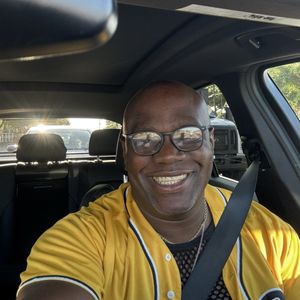 ROBERT ORTA, DDS - Updated August 2025 - 18 Reviews - 801 W Dr Martin ...