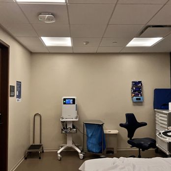 UCLA HEALTH NORTH HOLLYWOOD IMAGING & INTERVENTIONAL CENTER - Updated ...