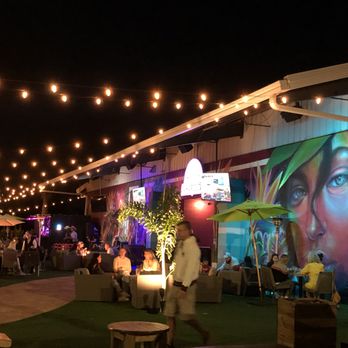 BACKYARD SOCIAL - Updated January 2025 - 172 Photos & 98 Reviews ...