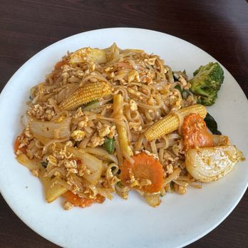 ROD THAI FAMILY TASTE - Updated July 2025 - 463 Photos & 522 Reviews ...