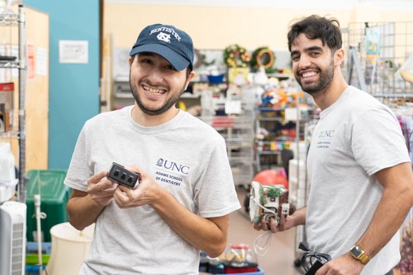 RETAILS THRIFT STORE - Updated September 2025 - 462 Photos & 43 Reviews ...