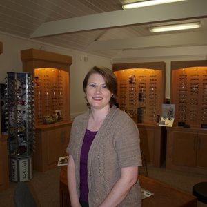 VISIONFIRST EYE CENTER - Updated October 2025 - 11 Photos - 300 1st St ...