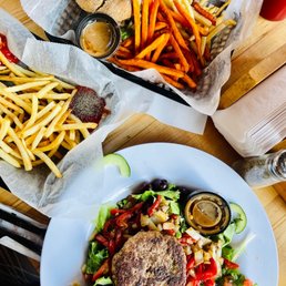 BAHA BURGER - Updated January 2026 - 313 Photos & 415 Reviews - 4745 ...