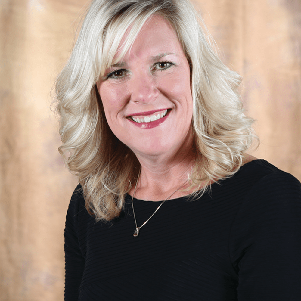 Debbie Roll's Instagram, Twitter & Facebook on IDCrawl