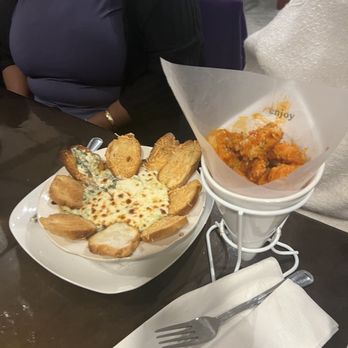 POPPINCORKS BISTRO - Updated December 2025 - 52 Photos & 46 Reviews ...