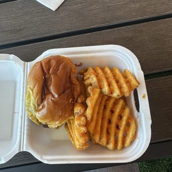 SMALLS SLIDERS - Updated December 2025 - 37 Photos & 30 Reviews - 1370 ...