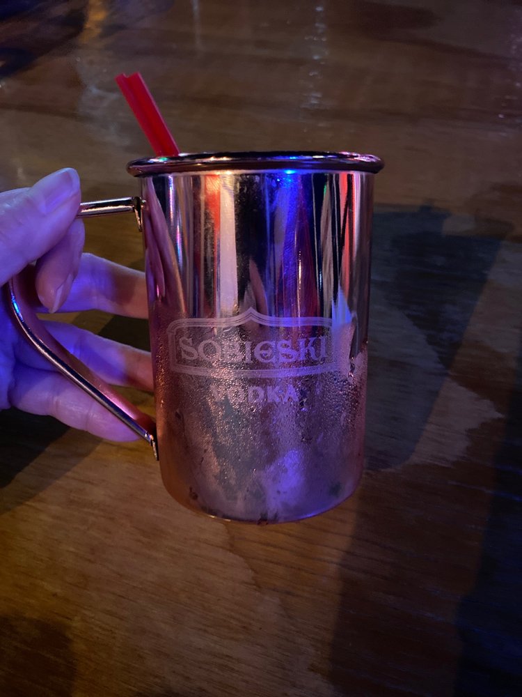 SLAPSY MAXIE’S - 10 Photos & 30 Reviews - 158 Hutchinson Ave, Columbus ...