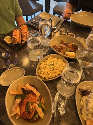 ROE. RAW OYSTER BAR & STEAK - Updated October 2025 - 82 Photos & 87 ...