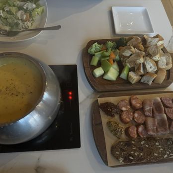 THE MELTING POT - Updated December 2025 - 463 Photos & 643 Reviews ...