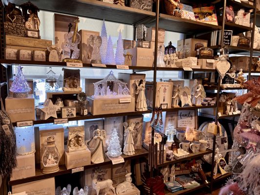 CRACKER BARREL OLD COUNTRY STORE - Updated December 2025 - 572 Photos ...