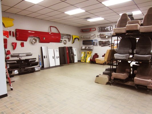 DICK’S AUTO PARTS - Updated December 2025 - 17 Photos - 50521 IN-13 ...