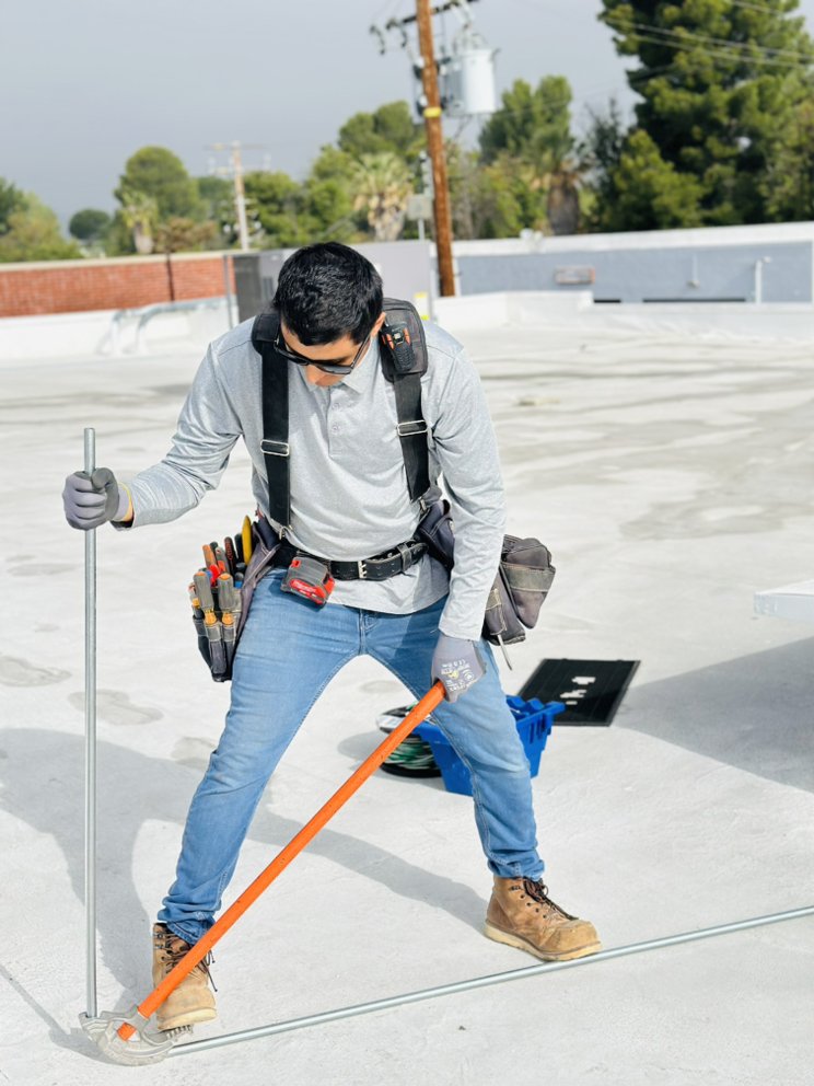 ORBIT WIRING ELECTRIC SYSTEMS - Updated May 2024 - 29 Photos - Los ...