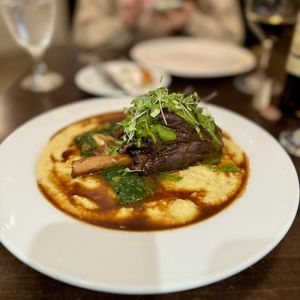 FALCON’S LAIR - Updated October 2025 - 677 Photos & 422 Reviews - 1225 ...