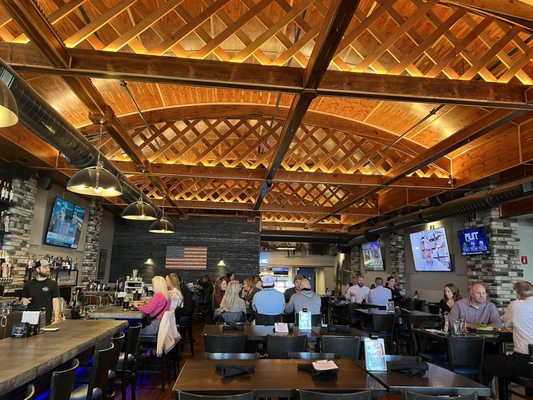 R SOCIAL ON MAIN - Updated December 2025 - 243 Photos & 175 Reviews ...