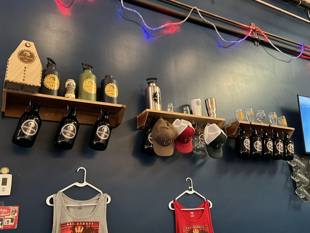 THE STOUT HOUSE - Updated December 2025 - 151 Photos & 90 Reviews ...