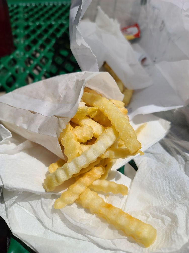 SAM CLASSIC BURGERS - 53 Photos & 151 Reviews - 7442 Auburn Blvd ...