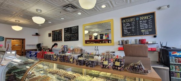 GOLDEN SWEETS - Updated December 2025 - 168 Photos & 153 Reviews - 1299 ...