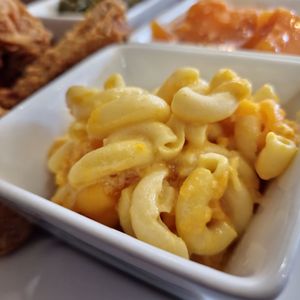 MACARTHUR’S RESTAURANT - 130 Photos & 239 Reviews - 5412 W Madison St ...