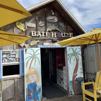 THE BAIT HOUSE TACKLE & TAVERN - Updated September 2025 - 939 Photos ...