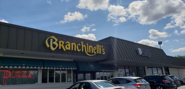 BRANCHINELLI’S PIZZA & RESTAURANT - Updated September 2025 - 267 Photos ...