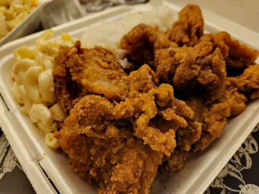 LILIHA DRIVE INN - 410 Photos & 214 Reviews - Barbeque - 1408 Liliha St ...