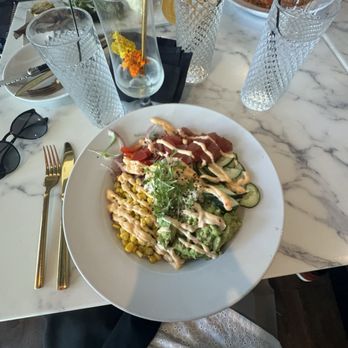 RUBYS & ROSES RESTAURANT - Updated December 2024 - 1092 Photos & 492 ...