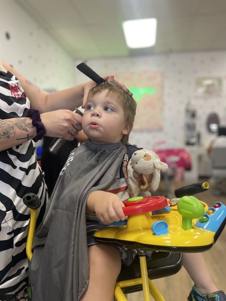 FAMILY HAIR SALON AND BARBER SHOP - Updated August 2025 - 576 Photos ...