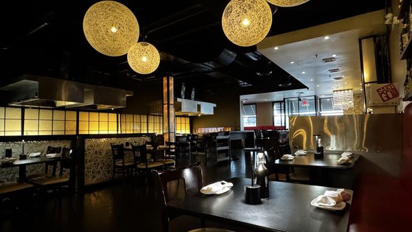 KIKU JAPANESE STEAK HOUSE AND SUSHI LOUNGE - Updated April 2026 - 359 ...
