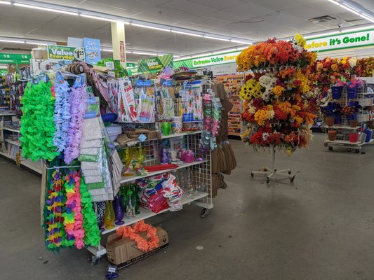 DOLLAR TREE - Updated August 2025 - 12 Photos & 10 Reviews - 570 ...